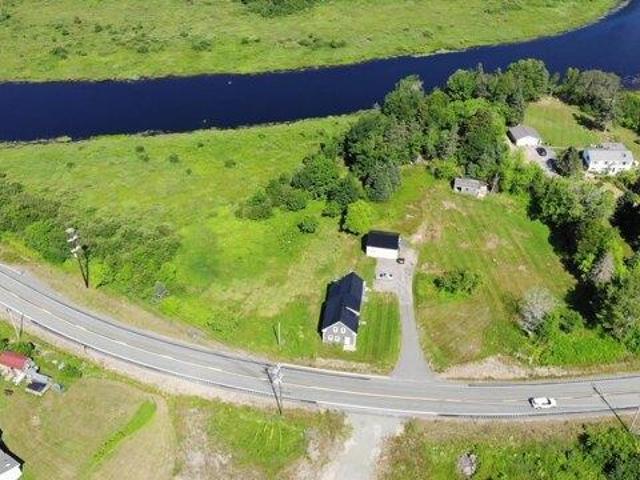 house with 3 bedroom, East Machias ME DS104264577