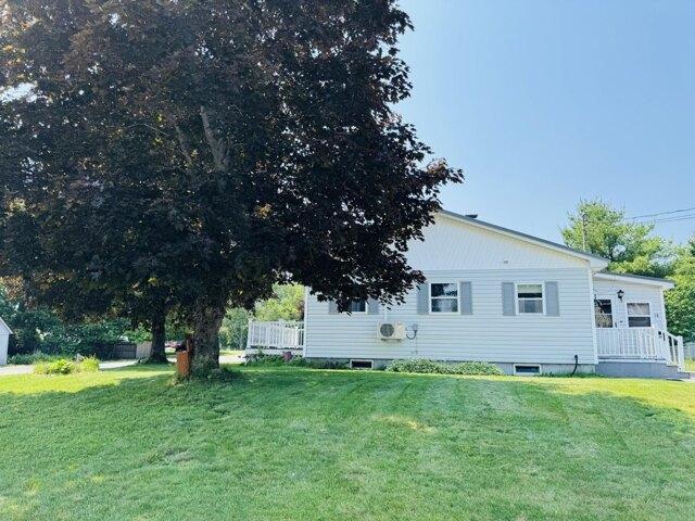 house with 3 bedroom, East Millinocket ME DS104044136