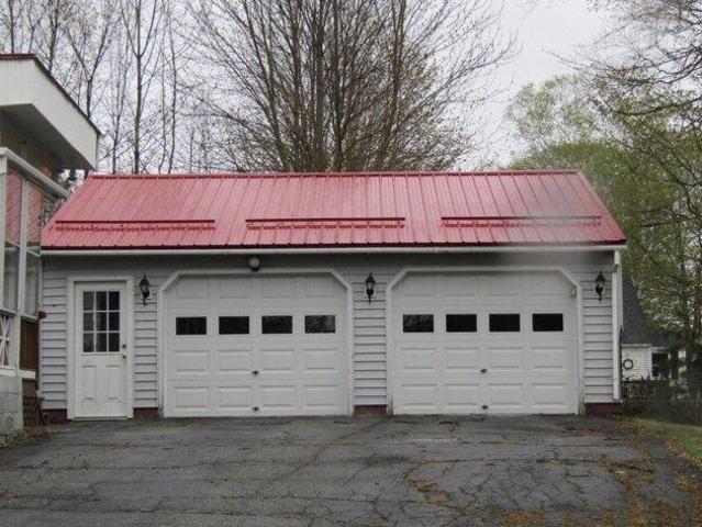 house with 3 bedroom, East Millinocket ME ES104116498