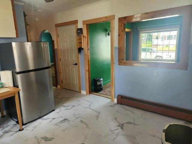 house with 3 bedroom, East Millinocket ME ES105108400