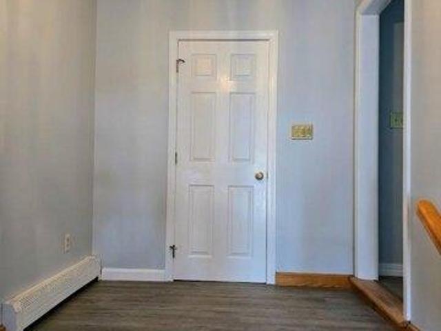 house with 3 bedroom, East Millinocket ME ES103439452