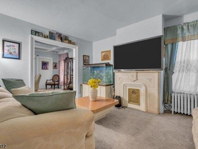 house with 3 bedroom, East Orange NJ DLS102217299