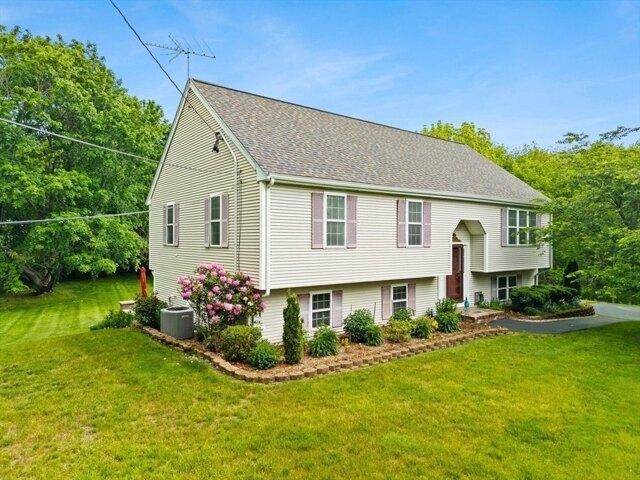 house with 3 bedroom, East Bridgewater MA DLS103017993