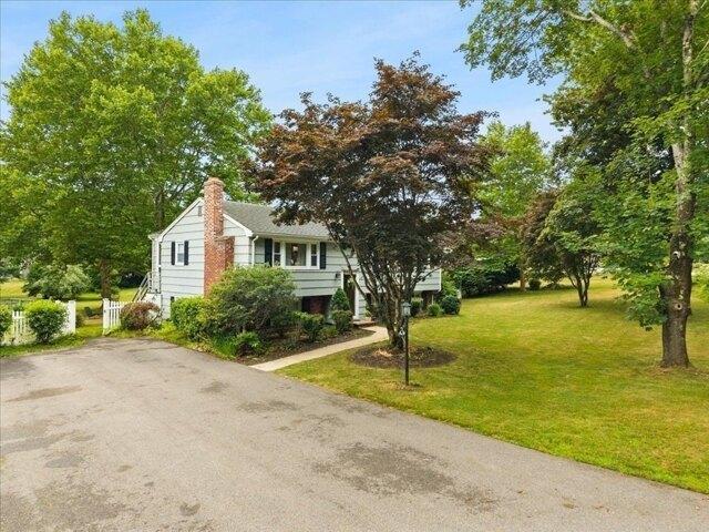 house with 3 bedroom, East Bridgewater MA ES104238185