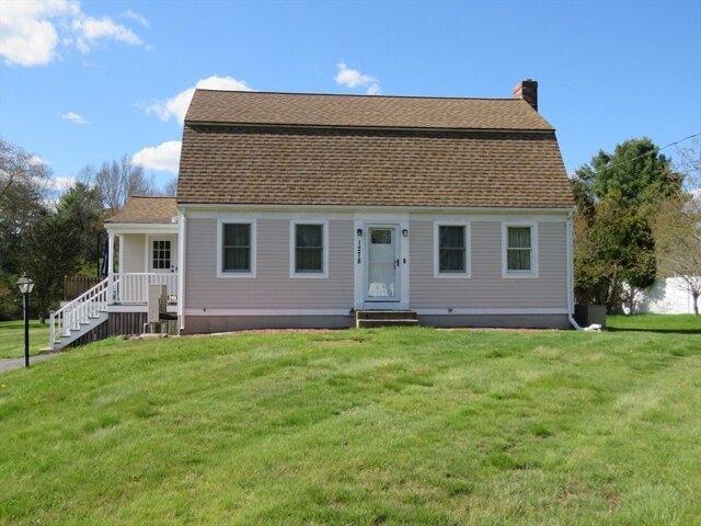 house with 3 bedroom, East Bridgewater MA ES103444815