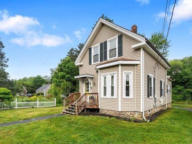 house with 3 bedroom, East Bridgewater MA ES103808687