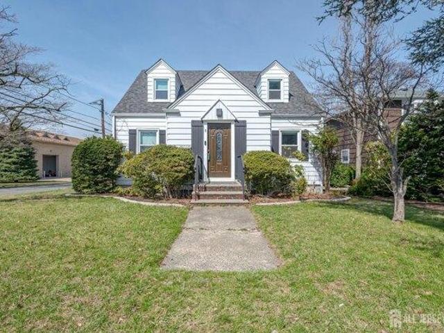 house with 3 bedroom, East Brunswick NJ DLS101747777