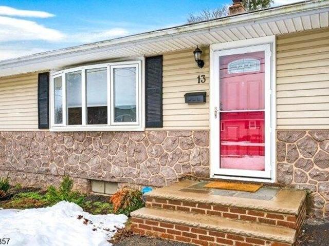 house with 3 bedroom, East Brunswick NJ DLS102827969