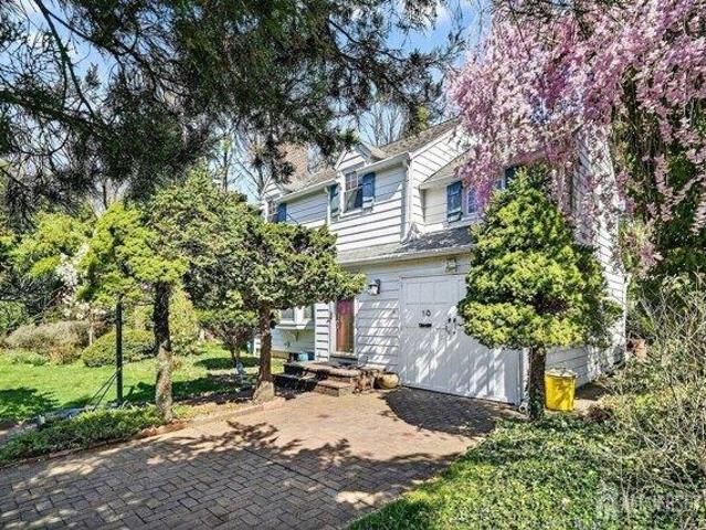house with 3 bedroom, East Brunswick NJ DS102565373