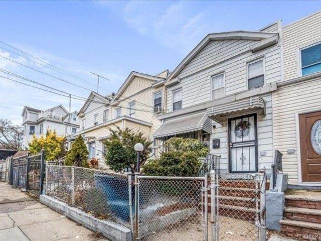 house with 3 bedroom, East Elmhurst NY DS103624244