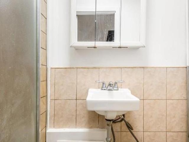 house with 3 bedroom, EAST ELMHURST NY ES88641032