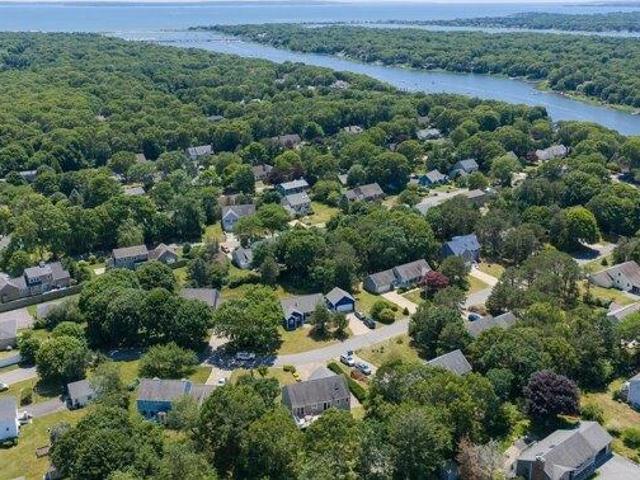 house with 3 bedroom, East Falmouth MA DS104331859