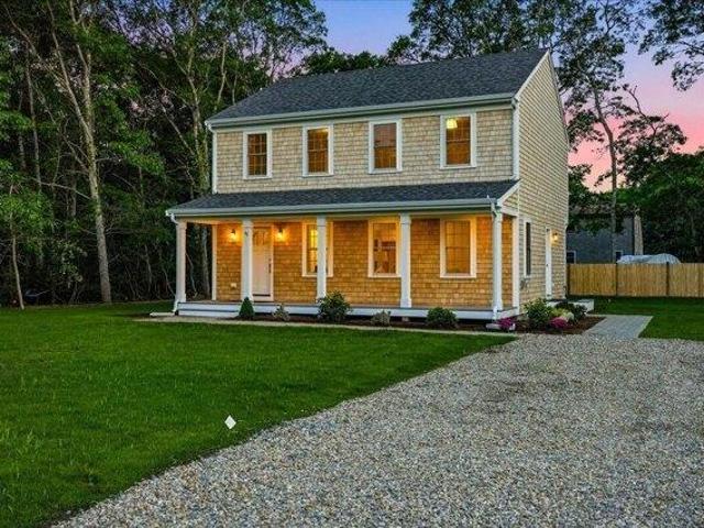 house with 3 bedroom, East Falmouth MA DS103548408