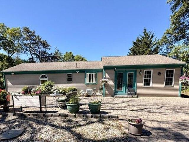 house with 3 bedroom, East Falmouth MA ES104265089