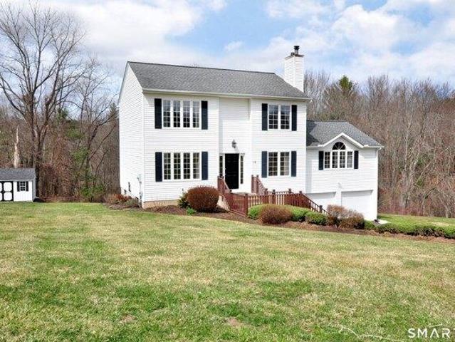 house with 3 bedroom, East Granby CT DLS101706778