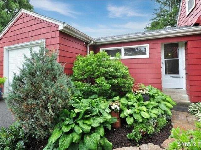 house with 3 bedroom, East Granby CT DS104114619