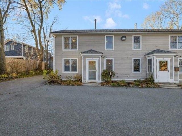 house with 3 bedroom, East Greenwich RI DS103100493