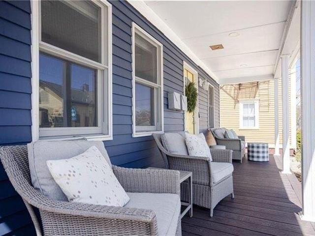 house with 3 bedroom, East Greenwich RI DS103442563