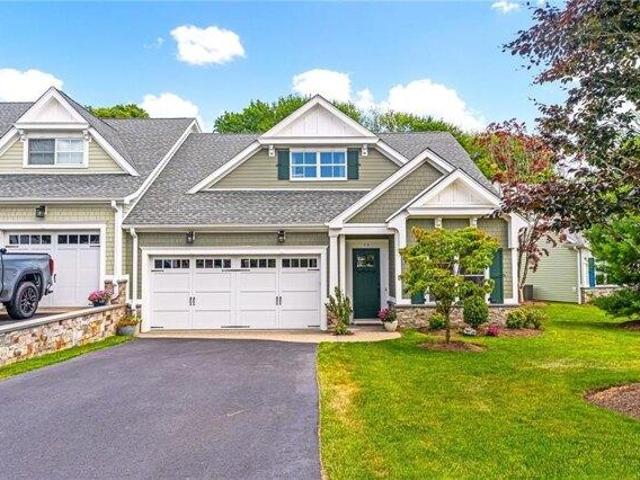 house with 3 bedroom, East Greenwich RI DS103443512