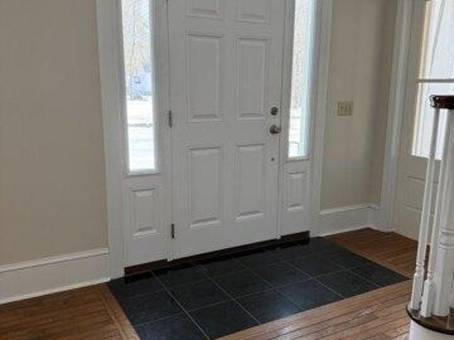 house with 3 bedroom, East Haddam CT DLS101999866