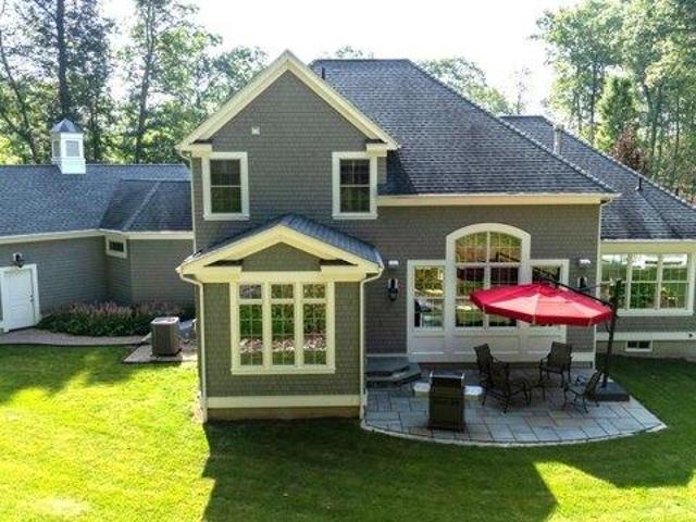 house with 3 bedroom, East Haddam CT DLS102064635