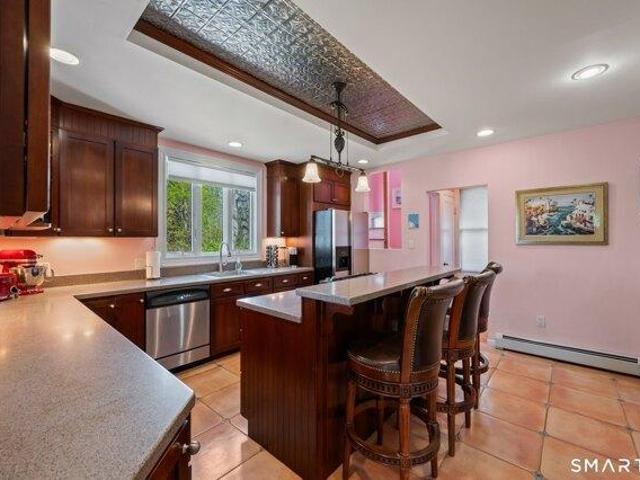 house with 3 bedroom, East Haddam CT ES103187494