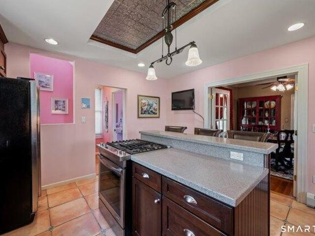 house with 3 bedroom, East Haddam CT ES104237173
