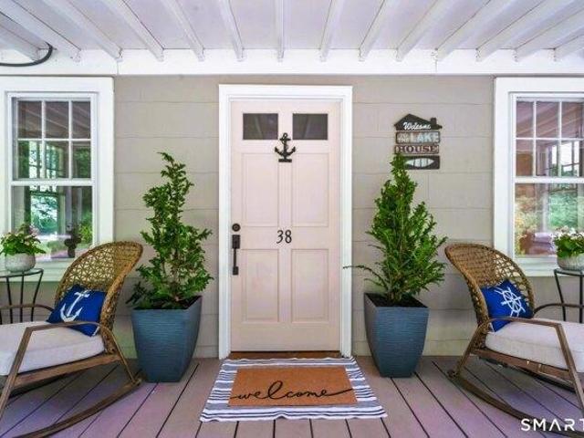 house with 3 bedroom, East Haddam CT ES104442431