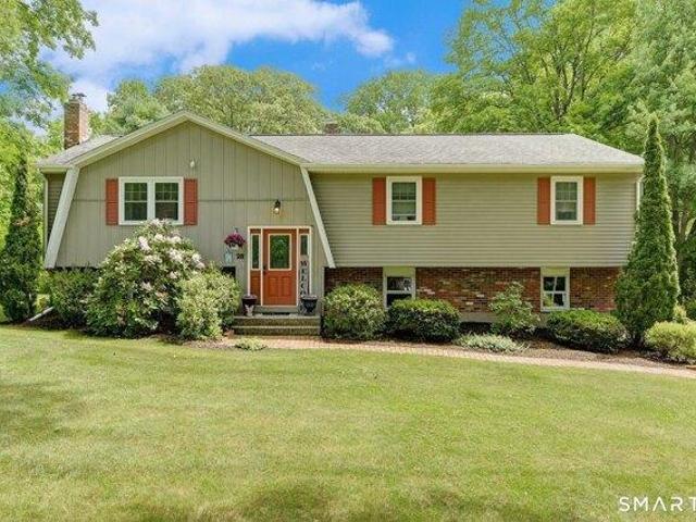 house with 3 bedroom, East Hampton CT DLS103126461