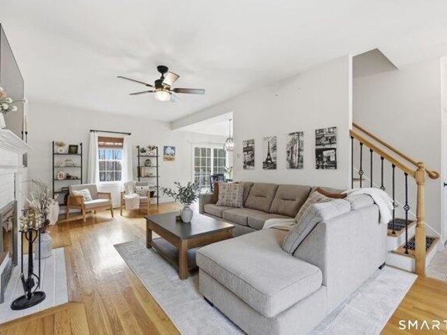 house with 3 bedroom, East Hampton CT DS101783382