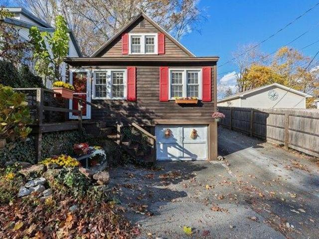 house with 3 bedroom, East Hampton CT DS104077436
