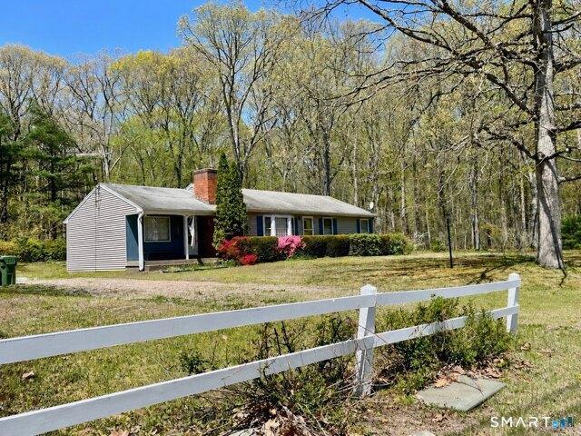 house with 3 bedroom, East Hampton CT DS104374668