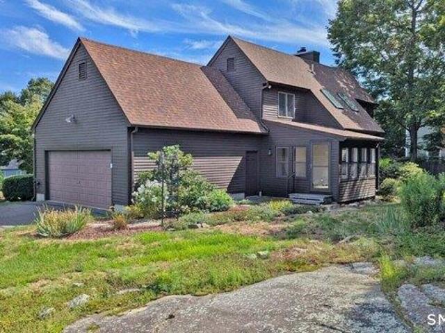 house with 3 bedroom, East Hampton CT ES105416565