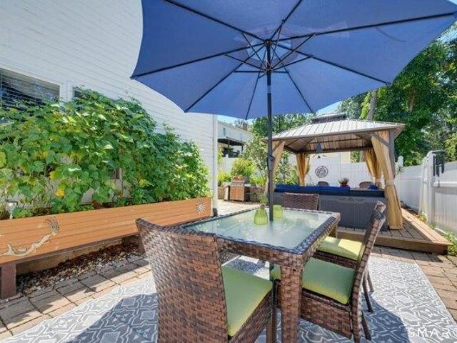 house with 3 bedroom, East Hampton CT ES105207338
