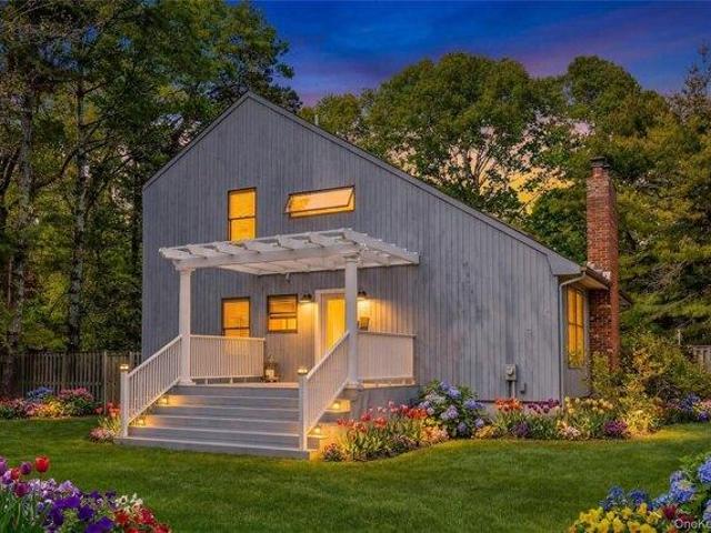 house with 3 bedroom, East Hampton NY DS103624402