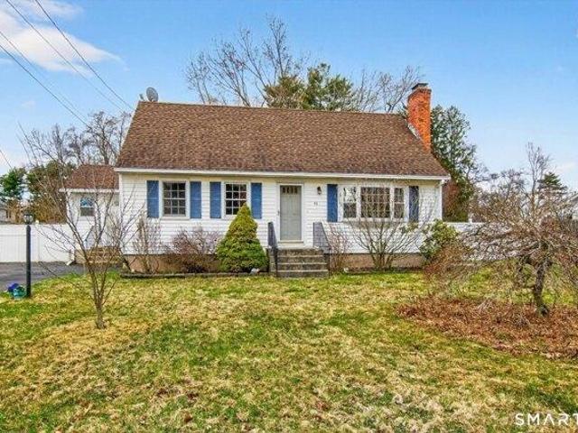 house with 3 bedroom, East Hartford CT DLS102285462