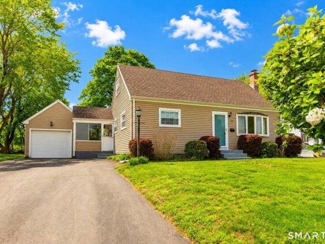 house with 3 bedroom, East Hartford CT DLS102479344