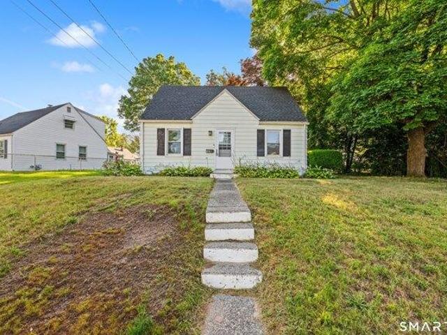 house with 3 bedroom, East Hartford CT DS104148252