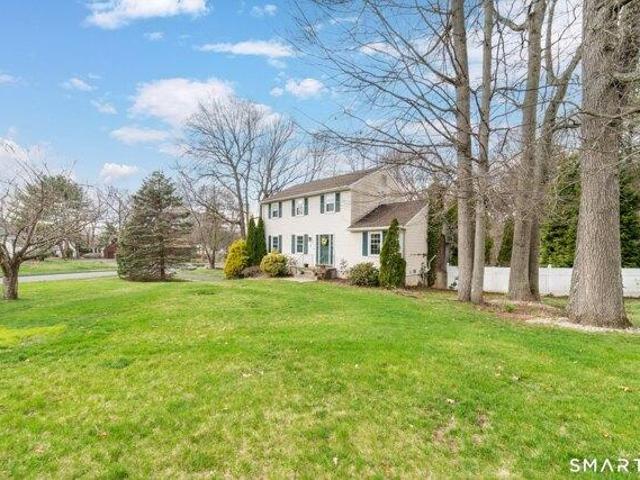 house with 3 bedroom, East Hartford CT DS104299529