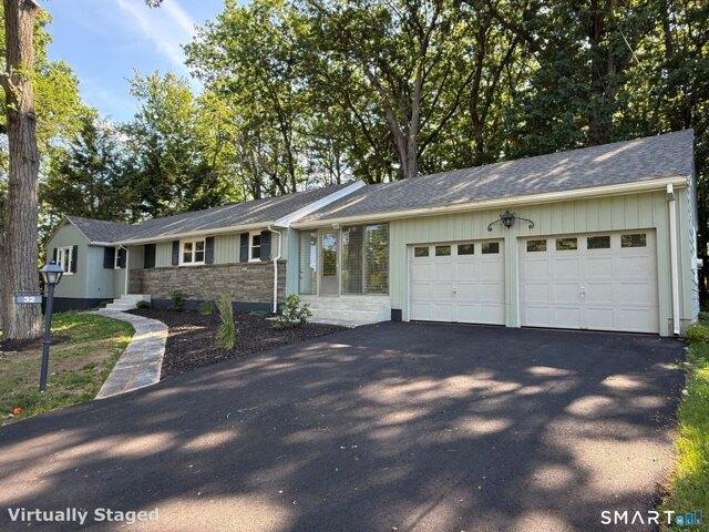 house with 3 bedroom, East Hartford CT DS104375589