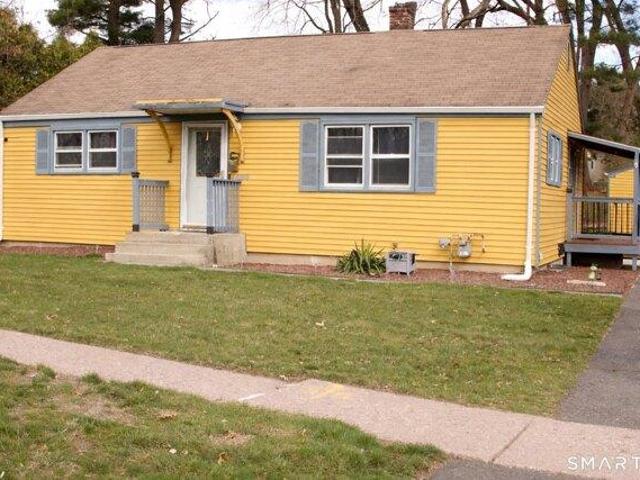 house with 3 bedroom, East Hartford CT DS102212247