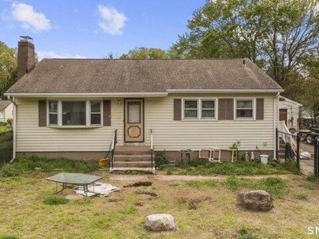 house with 3 bedroom, East Hartford CT DS102596005