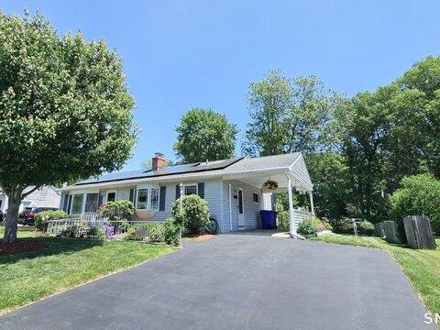 house with 3 bedroom, East Hartford CT ES104152959