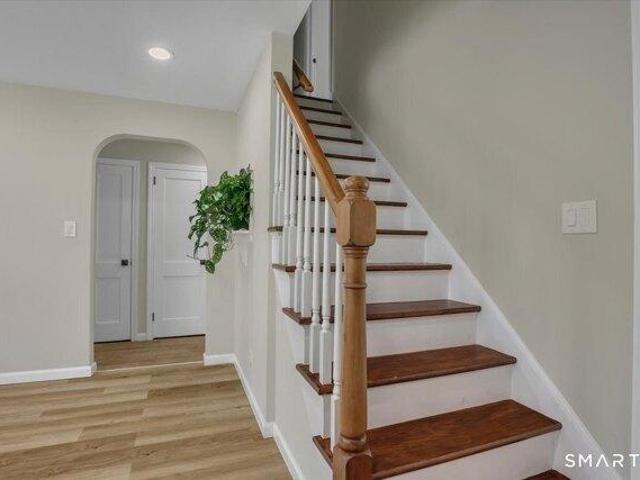 house with 3 bedroom, East Hartford CT ES104810135