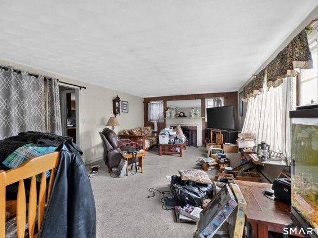 house with 3 bedroom, East Hartford CT ES104835470