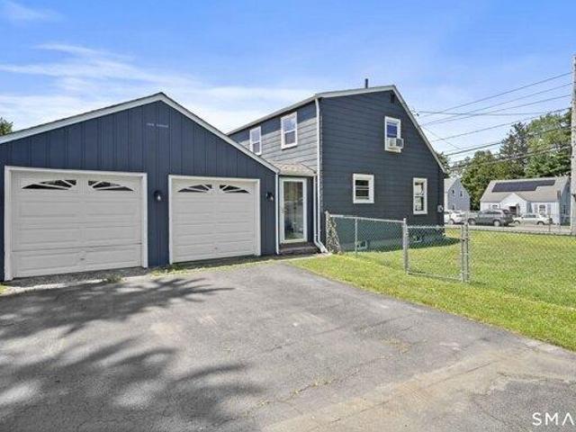 house with 3 bedroom, East Hartford CT ES105140184