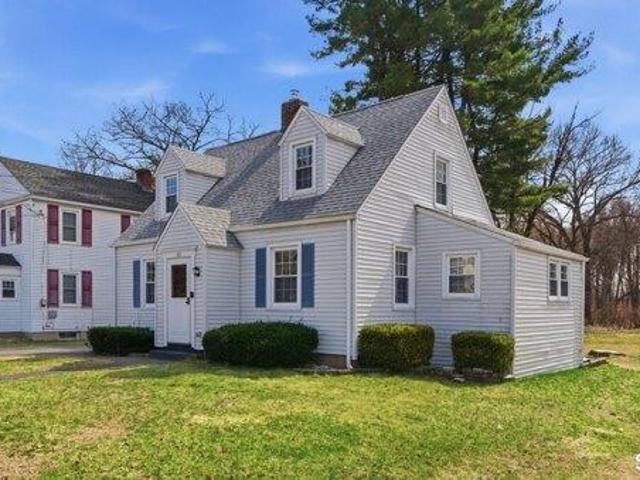 house with 3 bedroom, East Hartford CT ES103160060