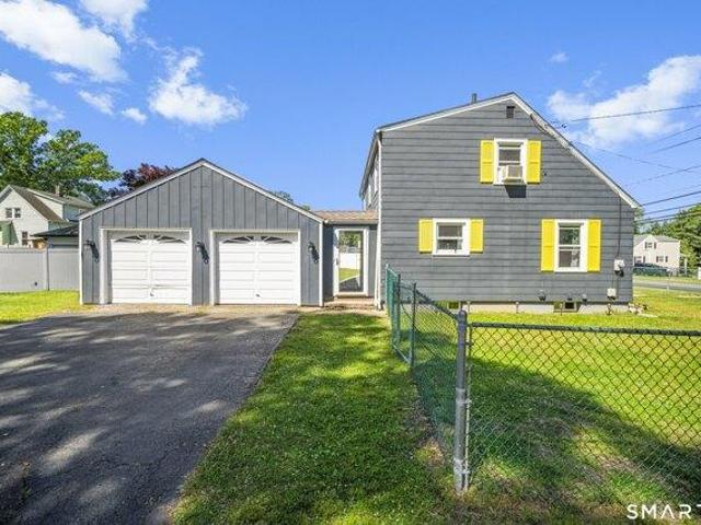 house with 3 bedroom, East Hartford CT ES103436147