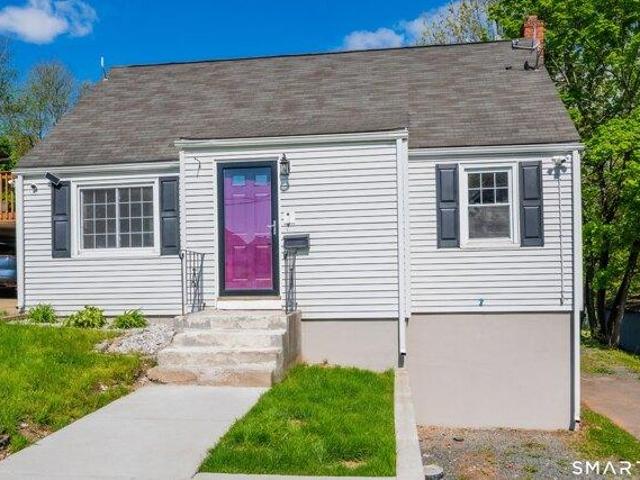 house with 3 bedroom, East Hartford CT ES103439314