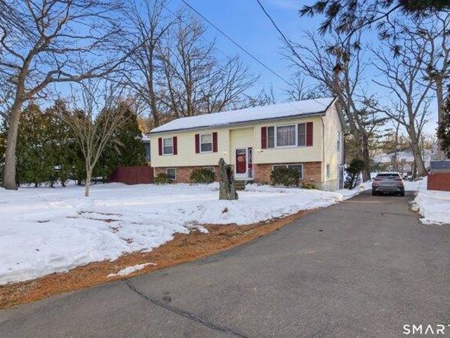 house with 3 bedroom, East Haven CT DLS101632863